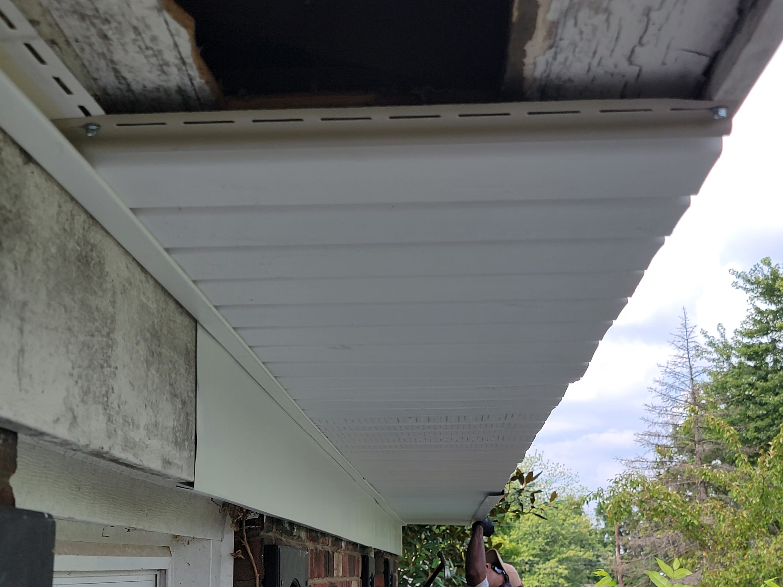 Vinyl Soffit Installation | Cardinal Gutters